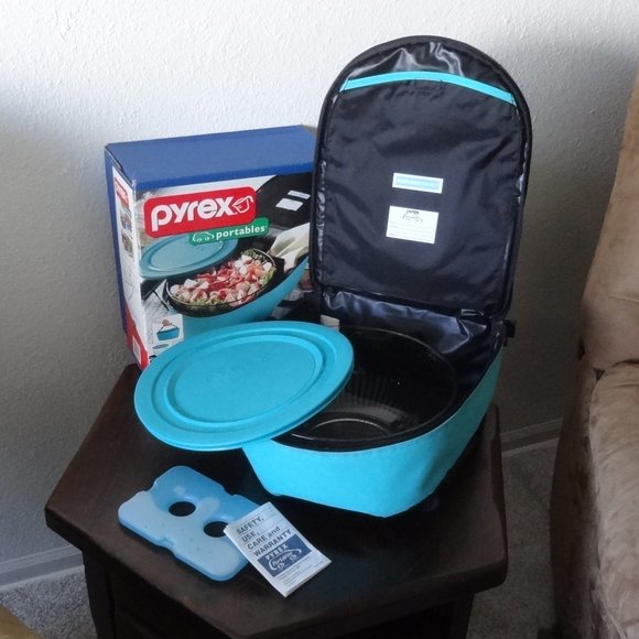 Pyrex | Kitchen | Pyrex Portables Insulated Food Carrier Set 45 Quart ...
